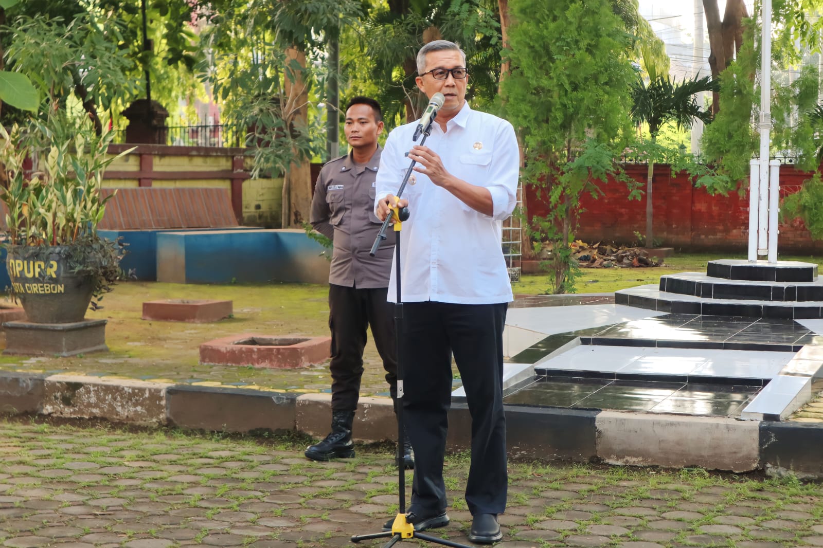 Pj Wali Kota Cirebon Motivasi DPUTR dalam Akselerasi Pembangunan di Tahun 2024 - Pemerintah Kota ...